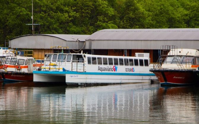 Primeira embarcação do aquaviário chega à Vitória
