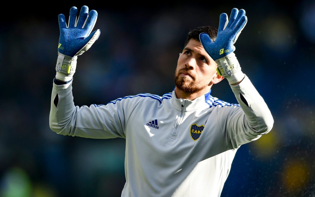 Flamengo anuncia pré-contrato com goleiro Agustín Rossi...