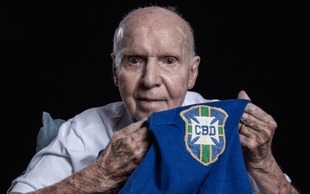 Zagallo apresenta evolução, mas não tem previsão de alta