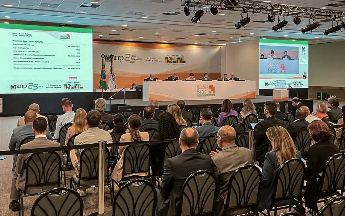 Leilão da ANP arrecada R$ 421,7 milhões