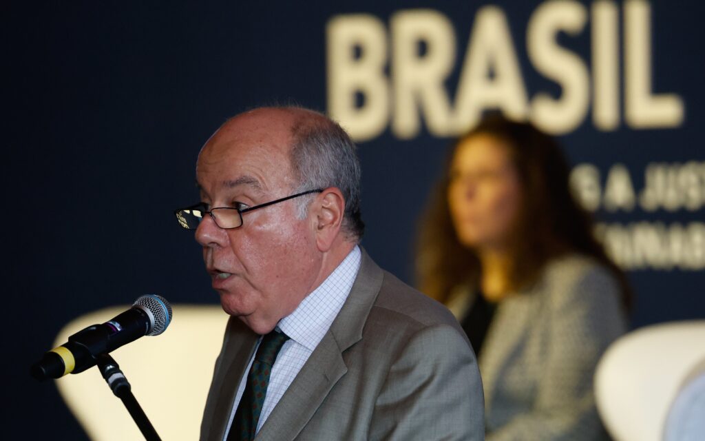 Chanceler Mauro Vieira discursa na reunião do G20 Brasil